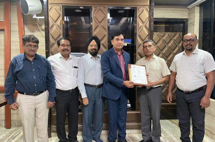 Erisha e-mobility joins hands with MAHAPREIT to develop green hydrogen ...