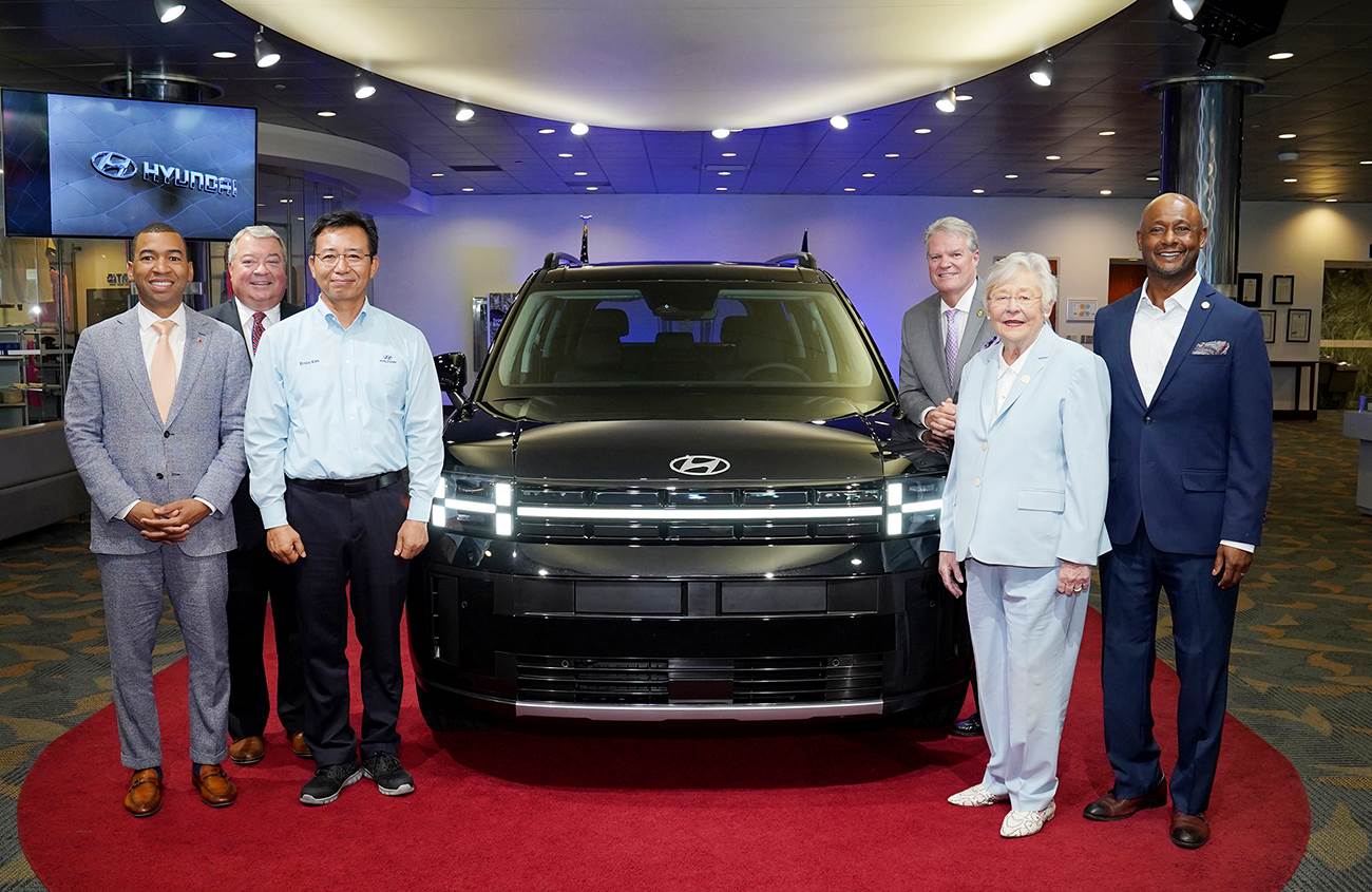 Hyundai to invest $290 million in Alabama plant for fifth-gen Santa Fe ...