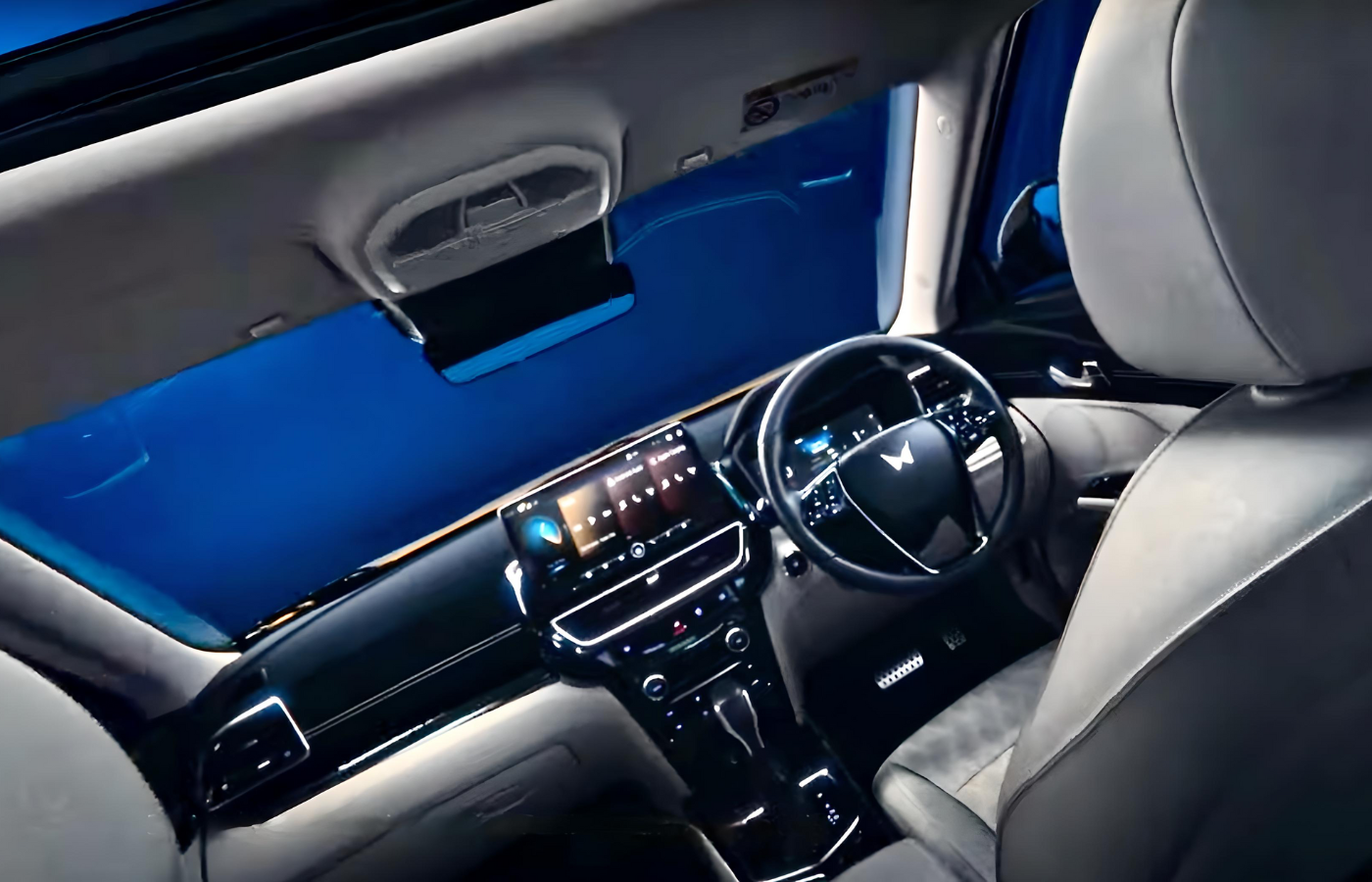Mahindra XUV 3XO interior preview | Autocar India