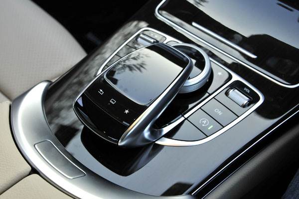 2015 Mercedes-Benz C 220 CDI review, test drive - Introduction ...