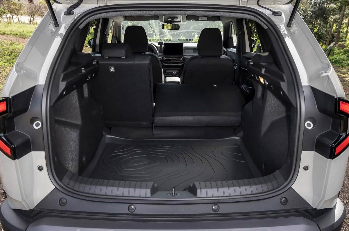 New Renault Duster breaks cover | Autocar Professional