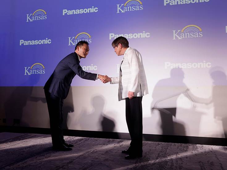 Panasonic to build world’s largest EV battery plant in Kansas | Autocar ...