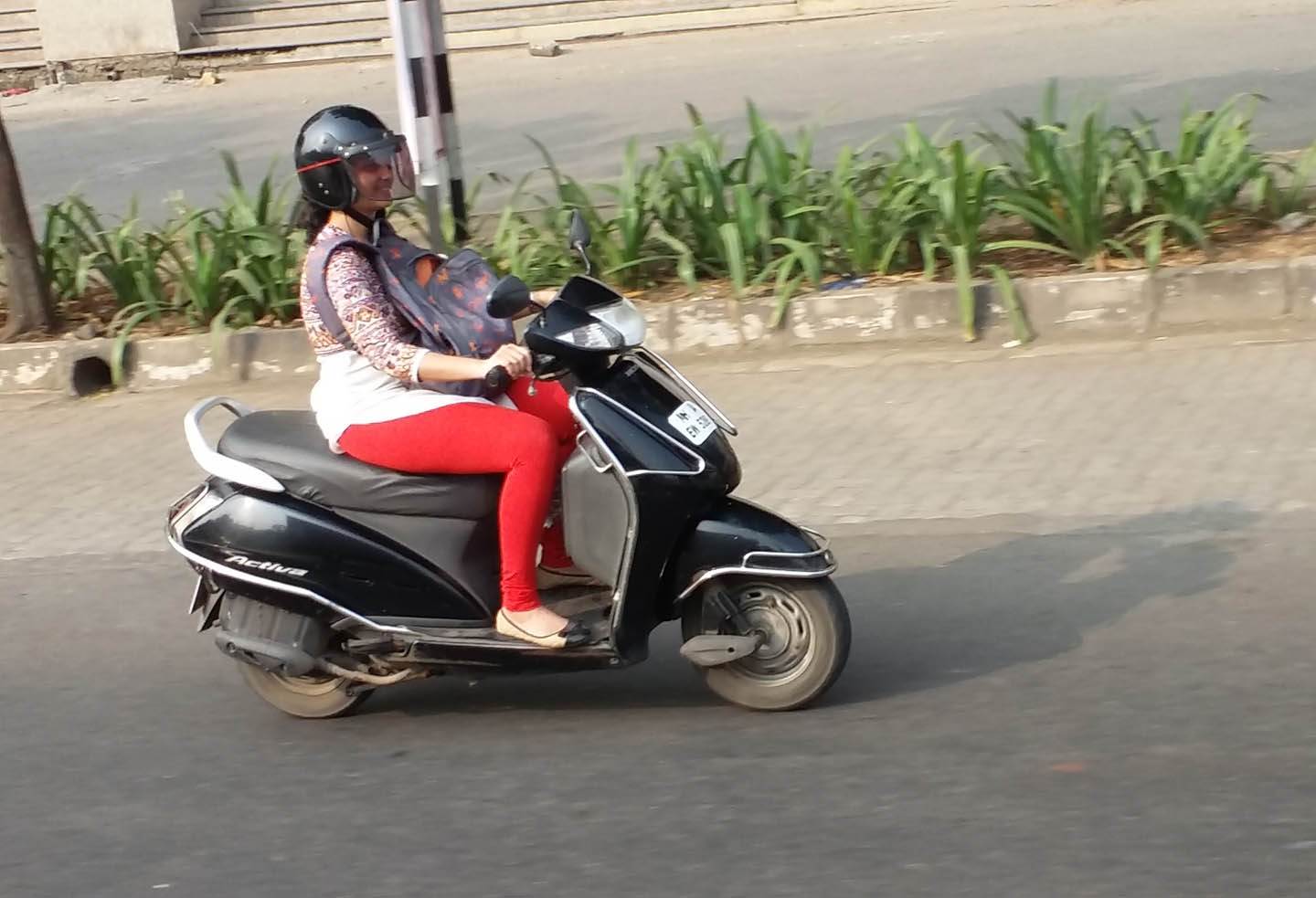 Nearly 80% of two-wheeler riders in India not conversant with road ...