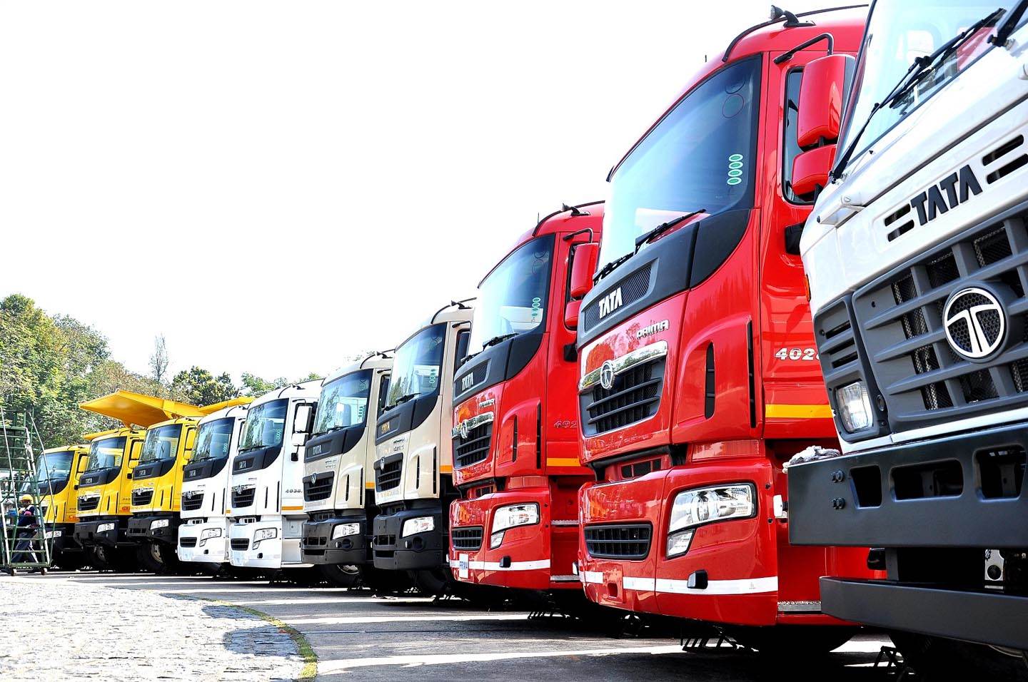 Tata Motors’ M&HCV sales up 20% in October | Autocar Professional