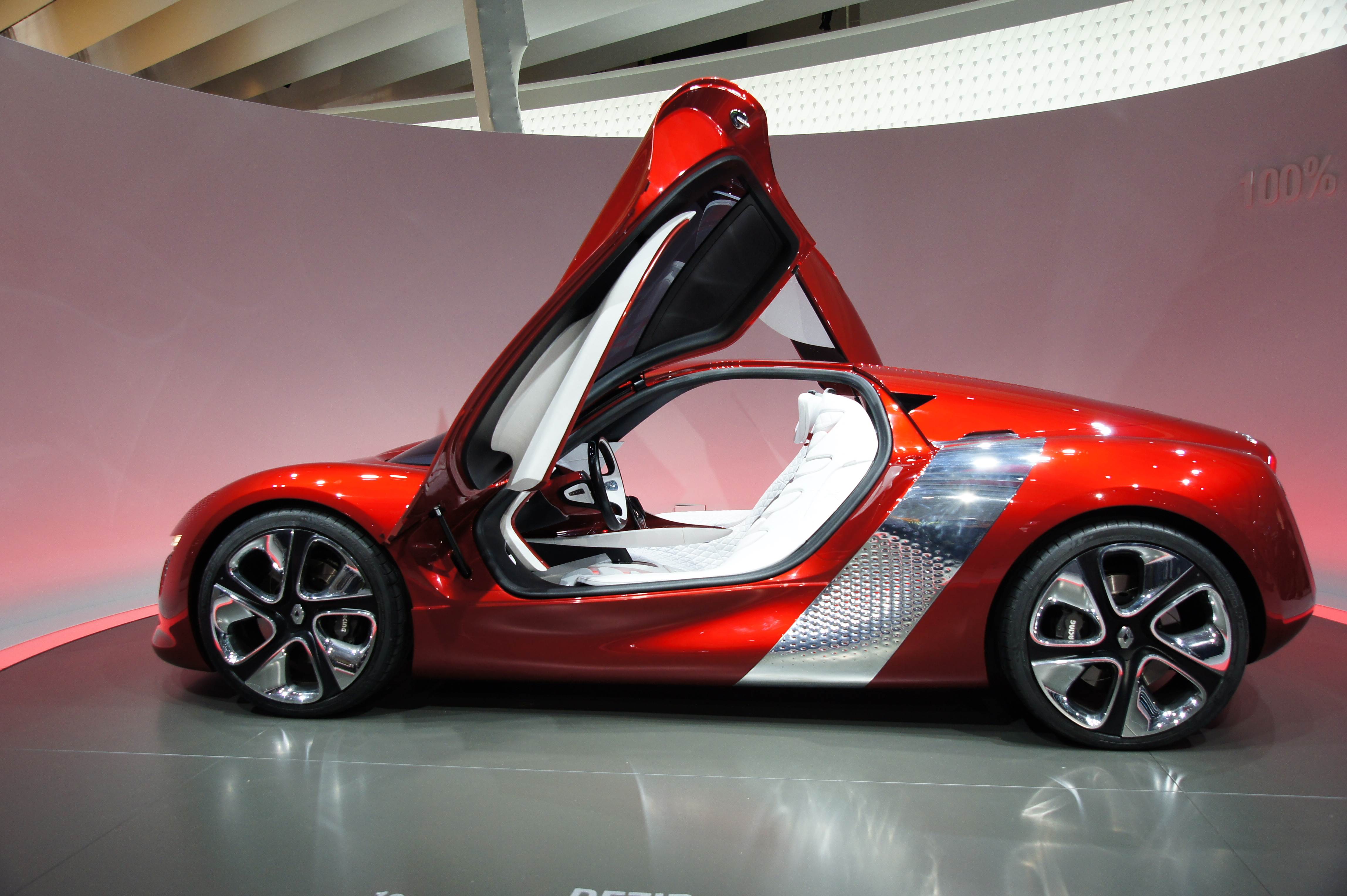 Renault design boss plans crucial new concept car | Autocar Professional