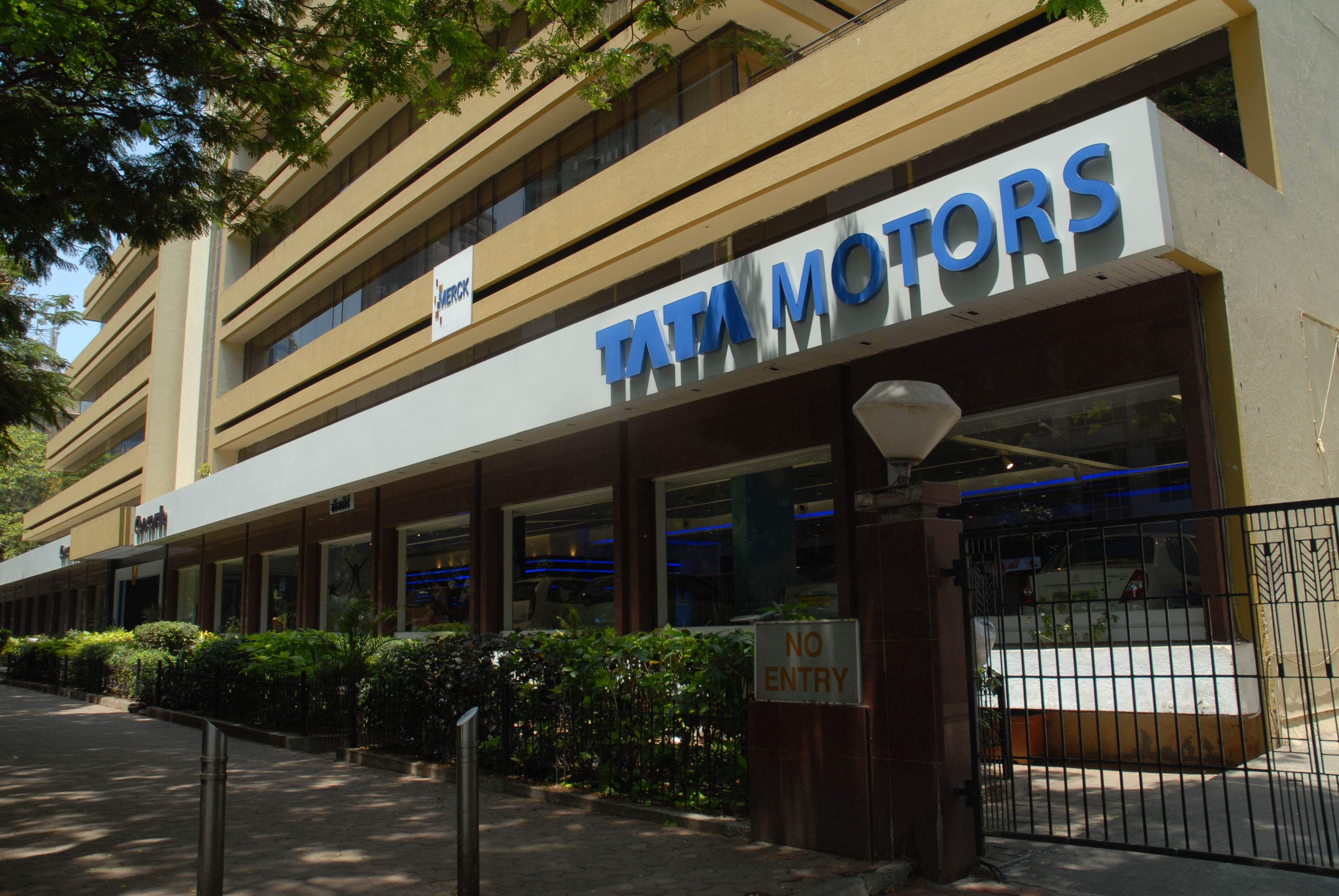 Tata Motors to hire 3,000 staff to prepare for launch of Bolt, Zest ...