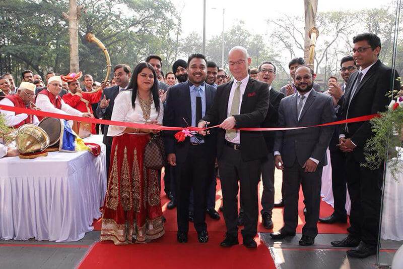 Toyota opens 35th dealership in Maharashtra, expands India network to ...