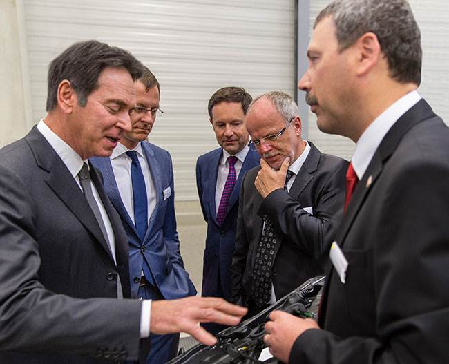 Brose opens new door systems plant in Bremen, supplies go to Merc C ...