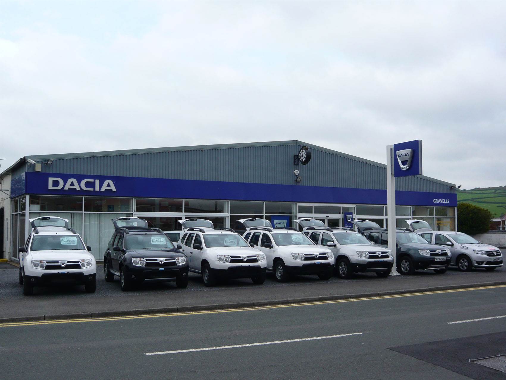 European new car market on track for 12 straight months of growth ...