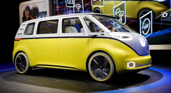 Volkswagen reveals Microbus concept at Detroit Motor Show | Autocar ...