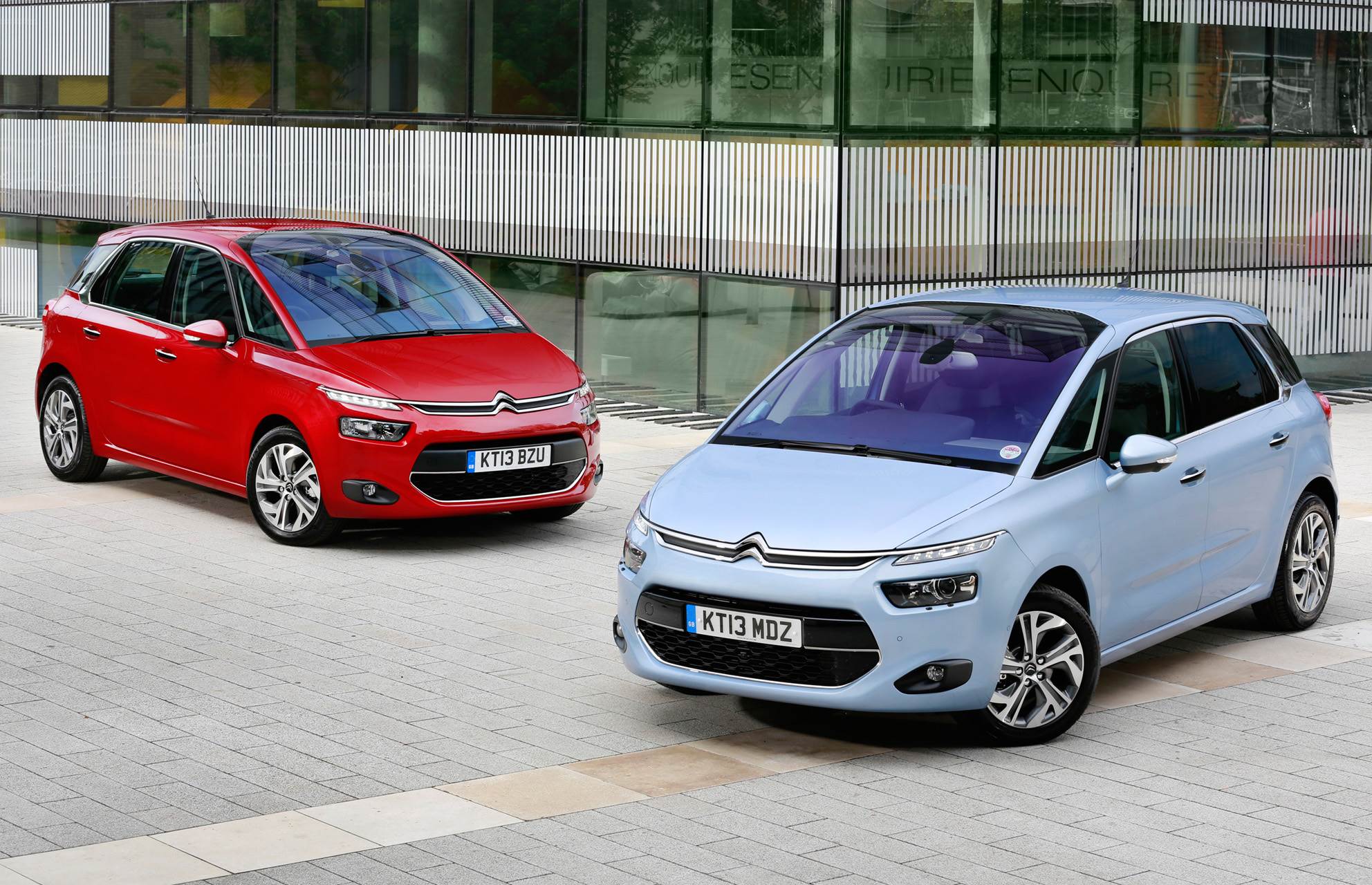 Faurecia equips Citroën C4 Picasso in a big way | Autocar Professional