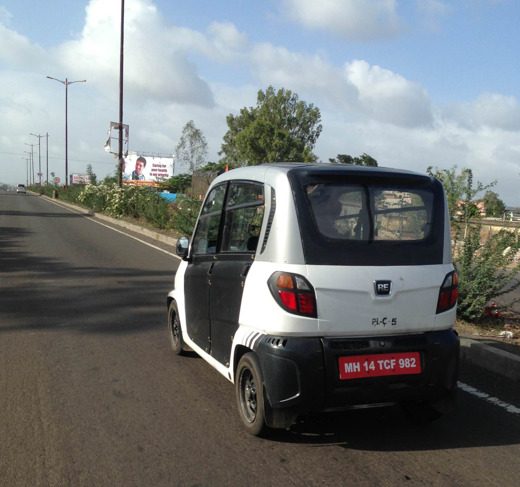 Exclusive: Bajaj Auto gears up to export RE60 quadricycle soon ...