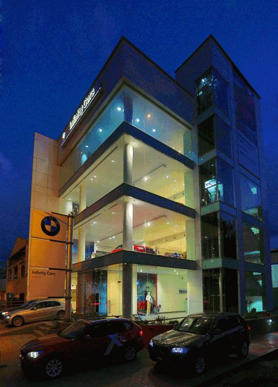 BMW India opens new Infinity Cars showroom in Navi Mumbai | Autocar ...