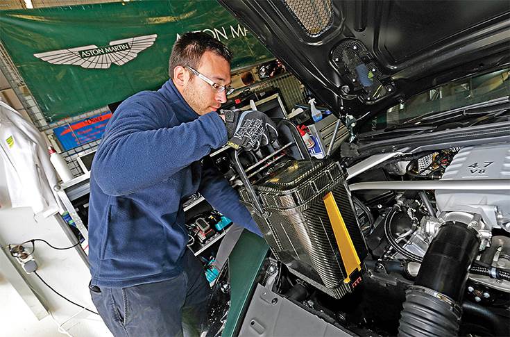 Nexcel's pathbreaking plug-n-play oil system | Autocar Professional