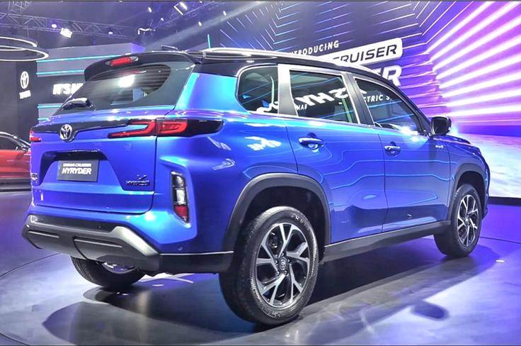 Toyota Hyryder SUV revealed, bookings open | Autocar Professional