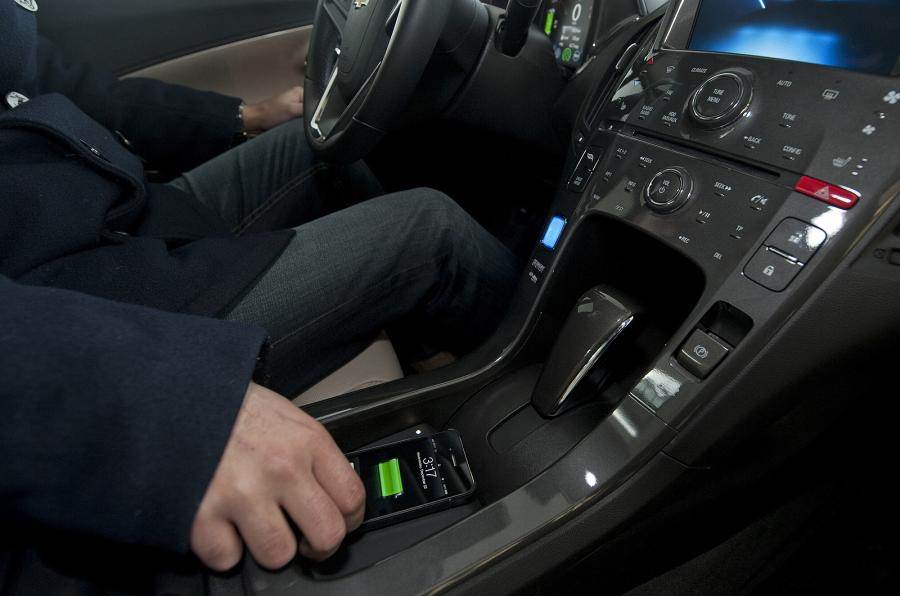 In vehicle wireless charging | Autocar Professional