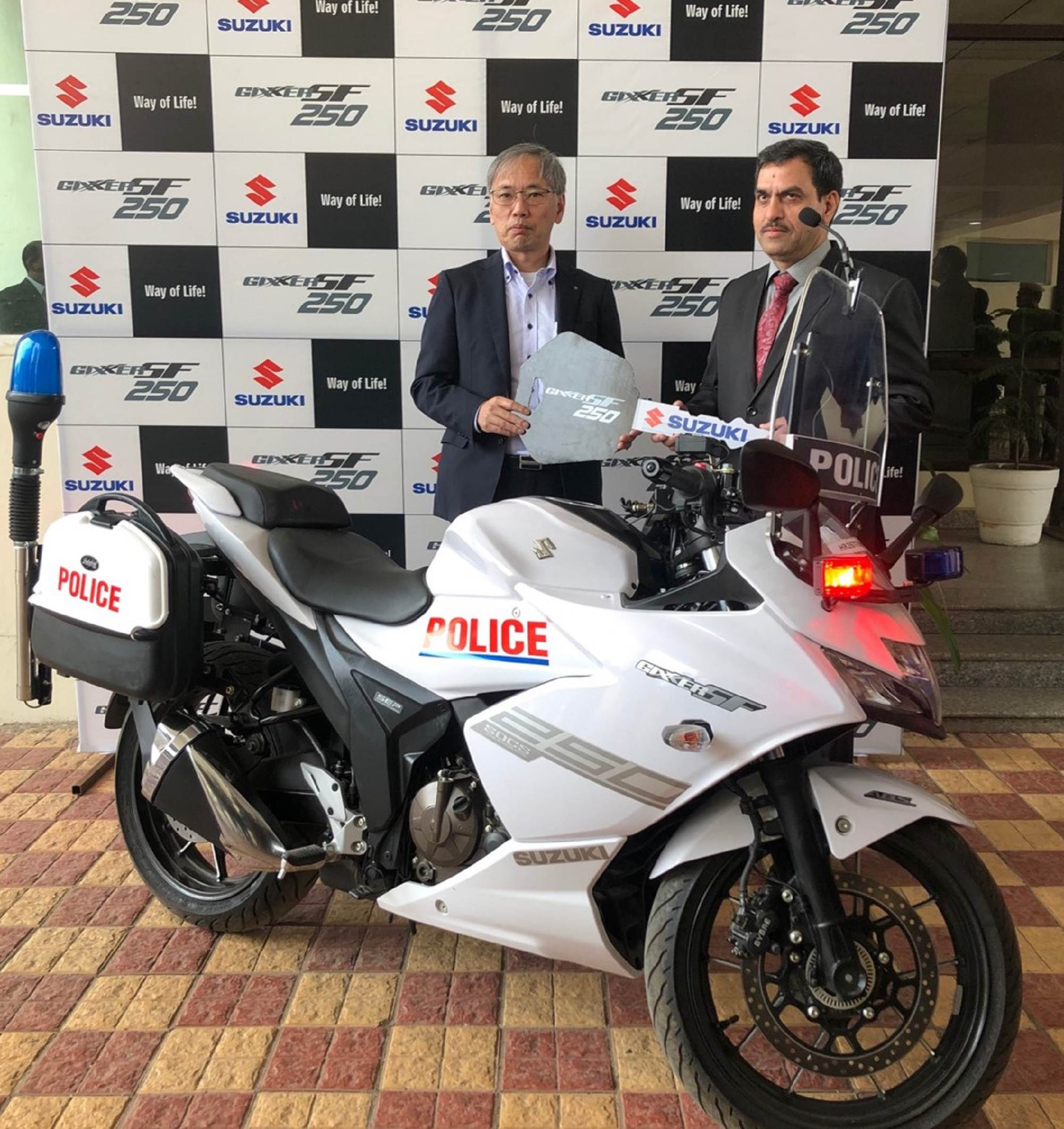 Gurgaon police uses Suzuki Gixxer SF 250 | Autocar Professional